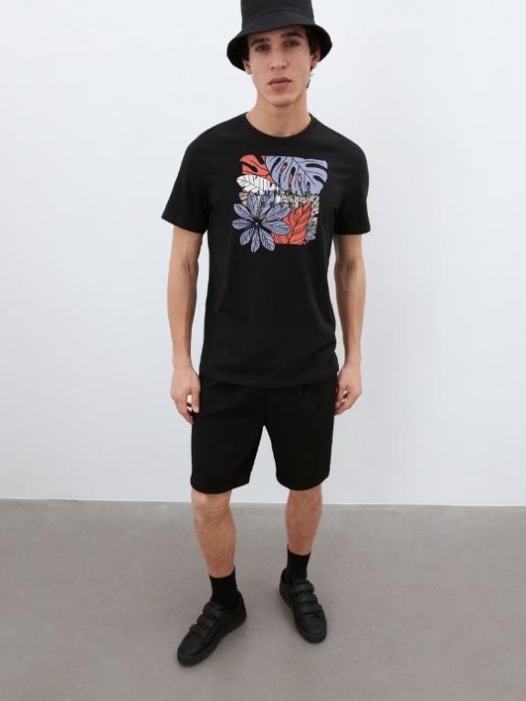 Reserved men | StockBluebox