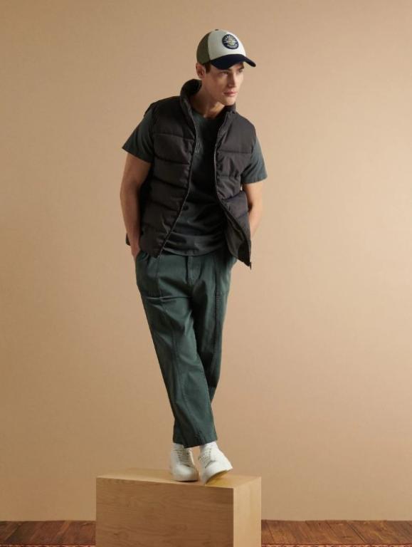 Reserved men | StockBluebox