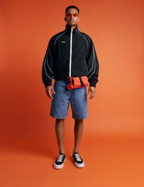 Reserved men | StockBluebox