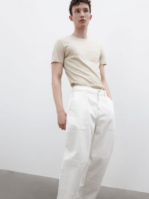 Reserved men | StockBluebox